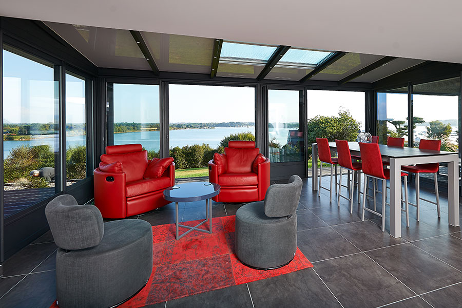 Un ensemble véranda-pergola alu d’exception dans le Morbihan